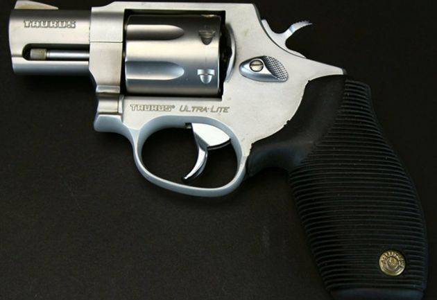 Taurus 817 револьвер - характеристики, фото, ттх